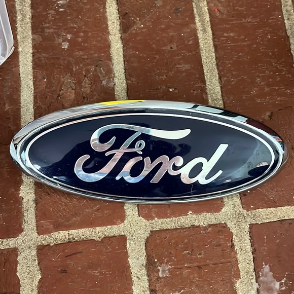 Genuine Ford Emblem | Car Audio, Video & GPS | Ford Genuine Emblem ...
